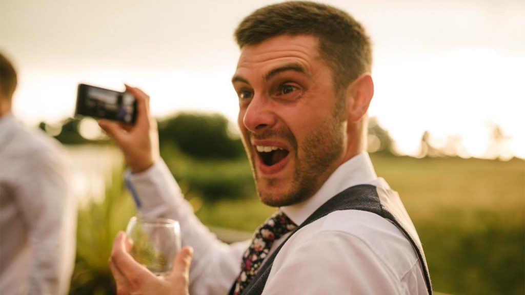 Unique Event Entertainment | Aaron Calvert | Mind Reader & Hypnotist